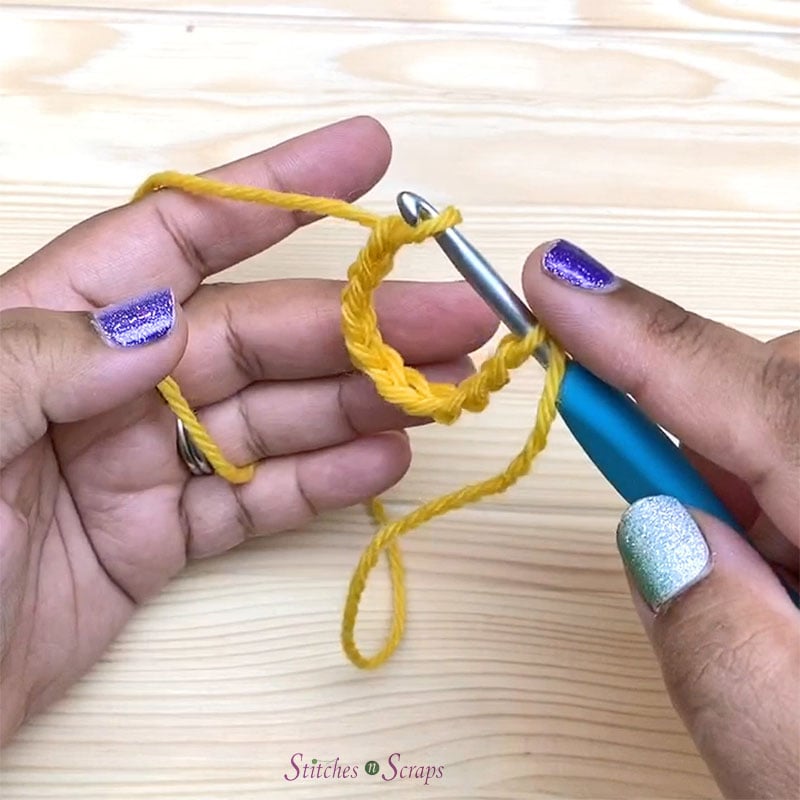 Long Starting Chains - Crochet Tips and Tricks - Stitches n Scraps