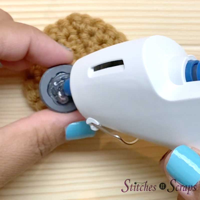 Elf Fridge Magnet Crochet Pattern - Stitches n Scraps