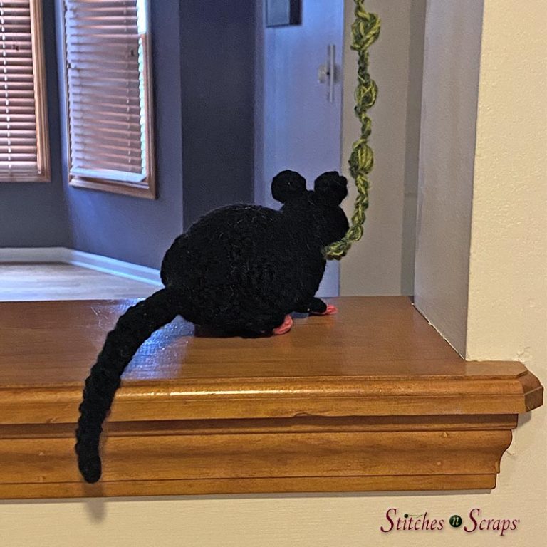 Crochet Rat Amigurumi Pattern - Stitches n Scraps